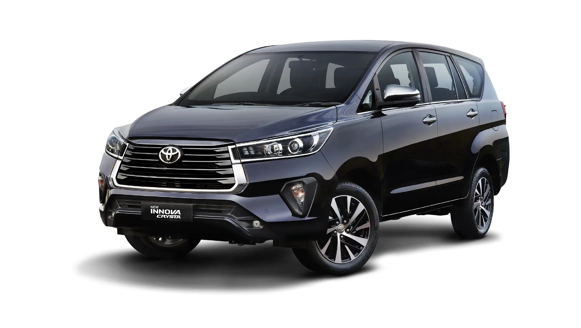 Innova Crysta on rent in Srinagar | Taxi service in Srinagar